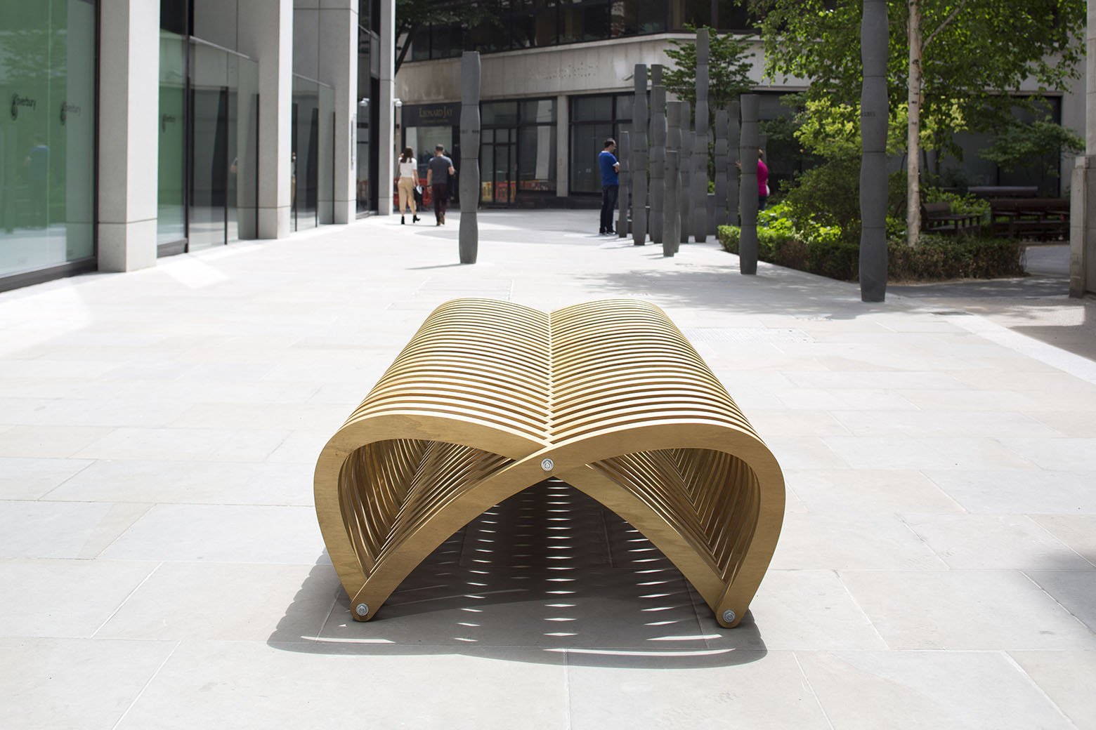 Double Bench: Kente Uyumlu Organik Bank Tasarımı | KP®